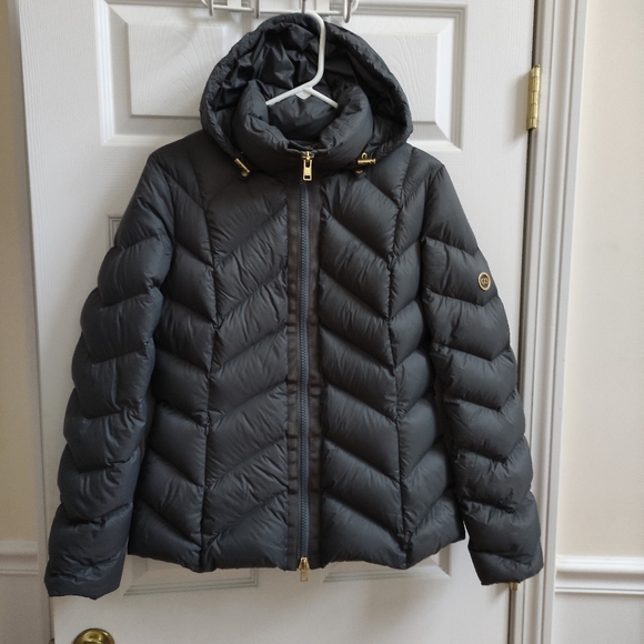 Escada | Jackets & Coats | Escada Sport Quilted Hooded Down Puffer ...